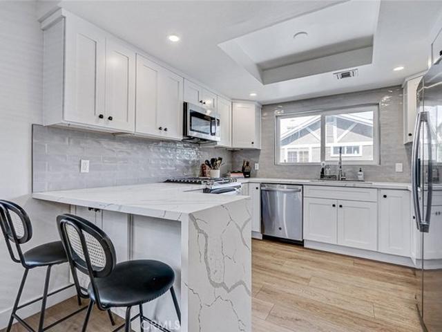 1917 Nelson Ave Unit E, Redondo Beach, CA 90278