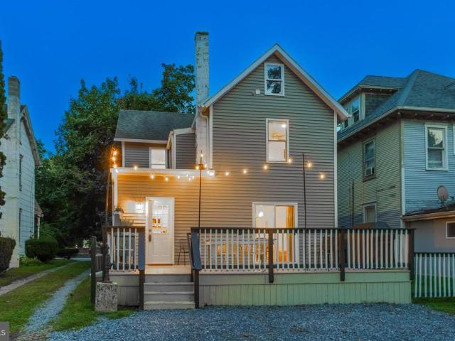 1917 New Holland Pike