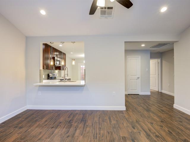 1917 Augusta Drive 14