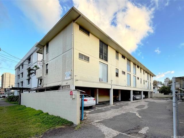 1917 Algaroba St, Honolulu, HI 96826
