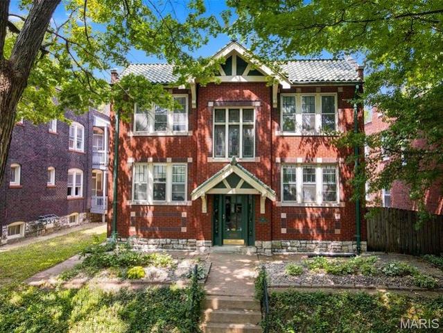 1917 Alfred Ave, Saint Louis, MO 63110