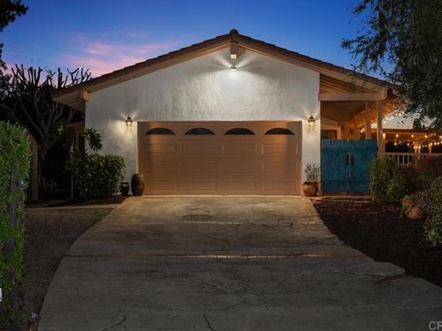 1917 Alta Vista Dr Unit A, Vista, CA 92084