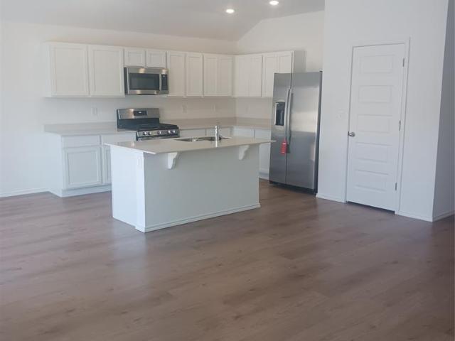 1917 Black Poplar Way