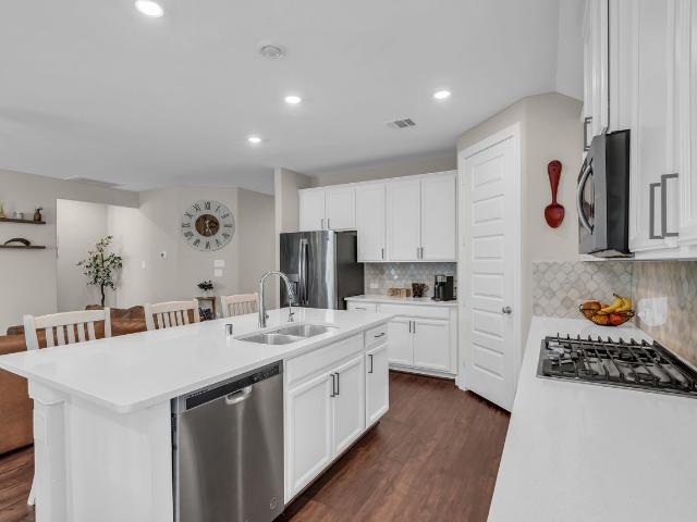1917 Canyon Live Oak Street