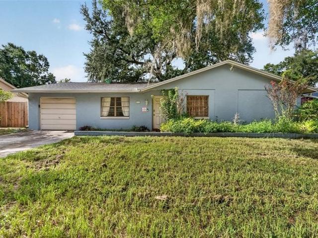 1917 Cedarbrooke Dr, Lutz, FL 33549