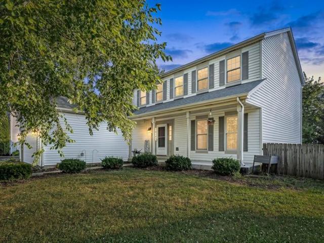 1917 Chestnut Grove Dr, Plainfield, IL 60586