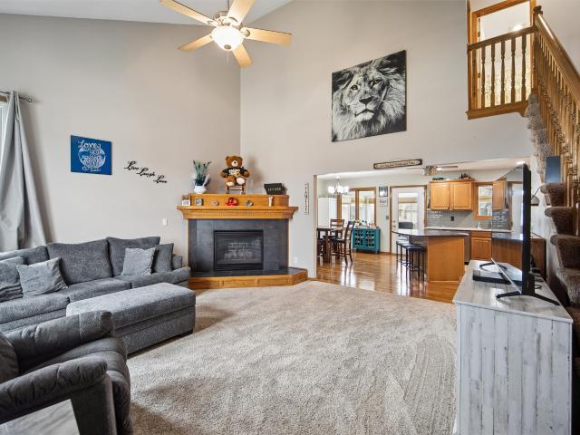 1917 Country Cove Lane