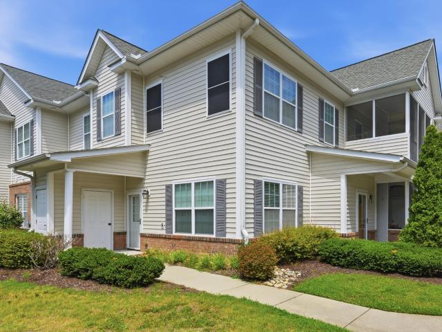 1917 Covengton Way # 103
