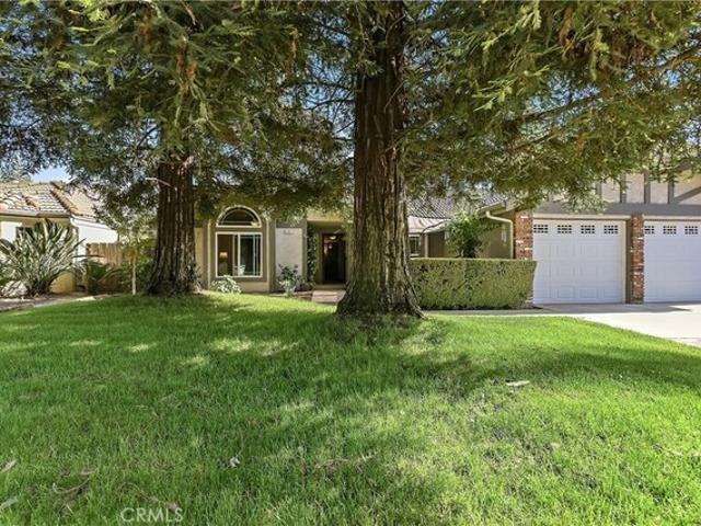 1917 E Quincy Ave, Fresno, CA 93720