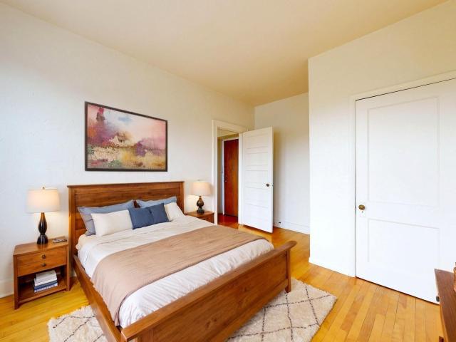 1917 Emerson Avenue # 104