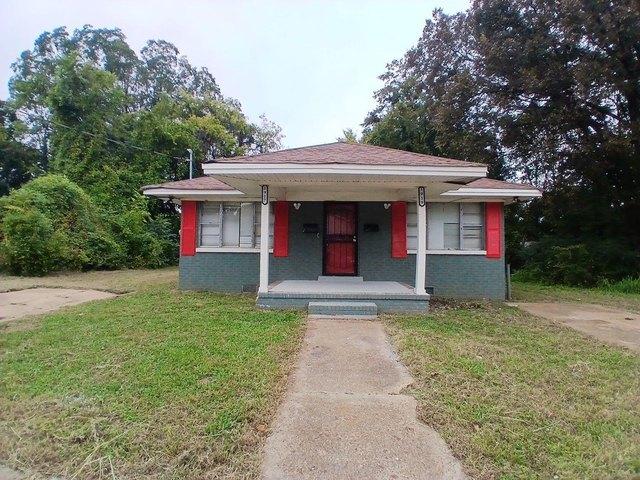 1917 Farrington St, Memphis, TN 38109