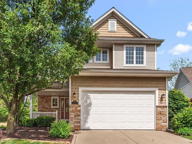 1917 Garland Circle Dr, Valparaiso, IN 46383