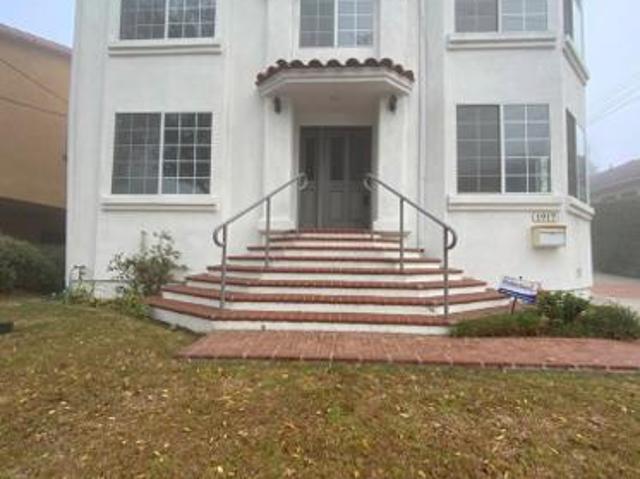 1917 Grant Ave, Redondo Beach, CA 90278