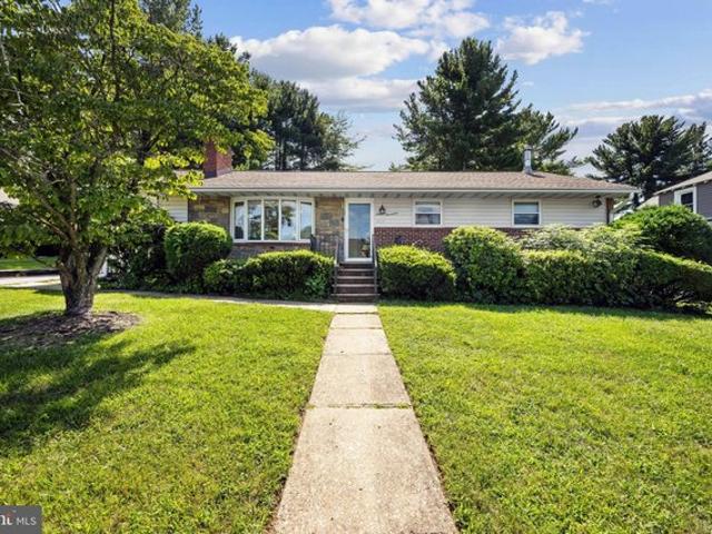 1917 Hillside Dr, Gwynn Oak, MD 21207