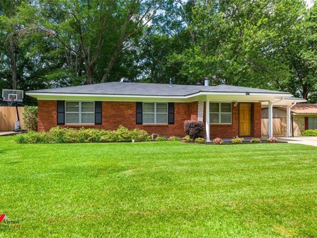1917 Hollyhock Dr, Shreveport, LA 71118