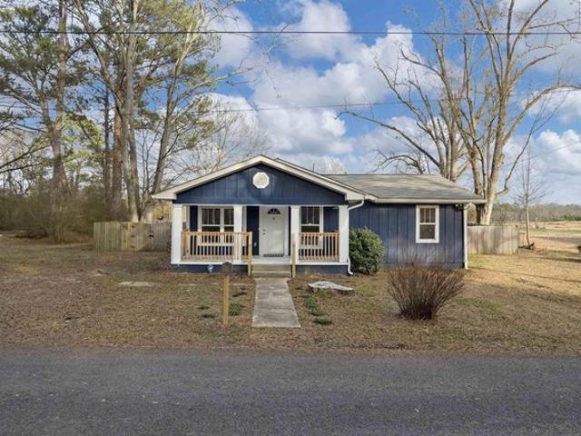 1917 Sadlertown Rd, Bessemer, AL 35022