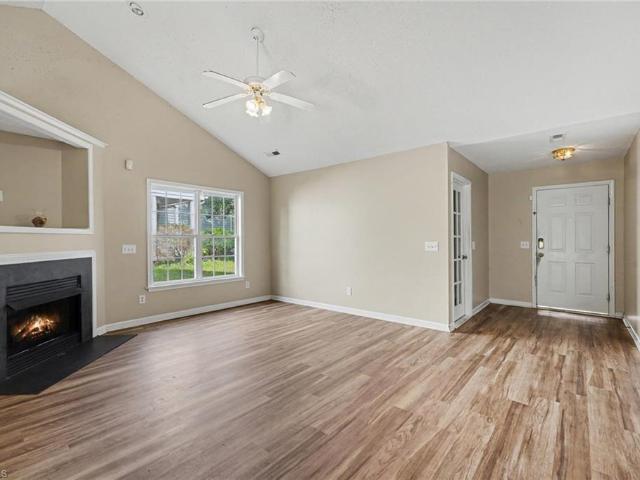 1917 Wheatfield Court