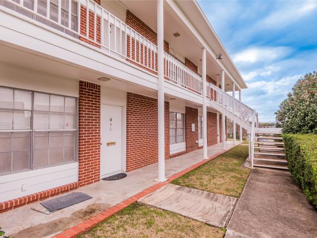 1917 20th Street 1
