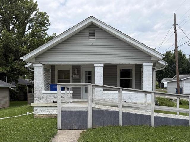 1917 7th St, Bedford, IN 47421