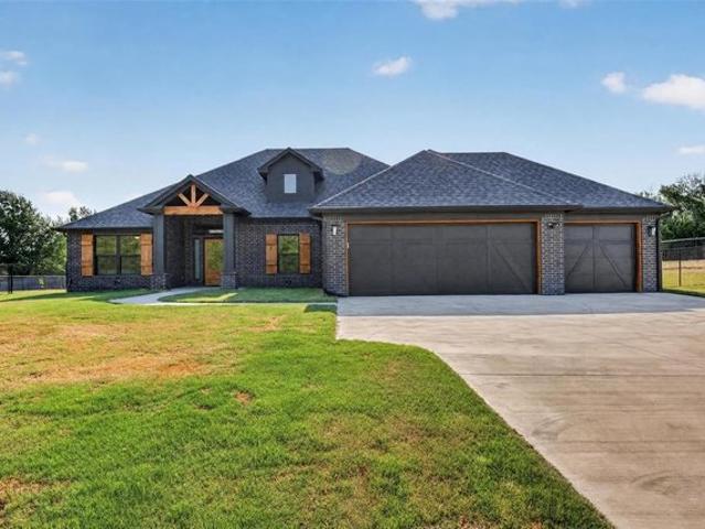 19180 N County Line Rd, Piedmont, OK 73078