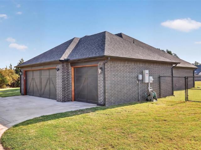 19180 N County Line Road
