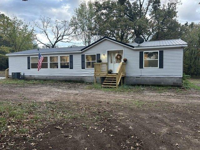 19182 Dannevik Ln, Seneca, MO 64865
