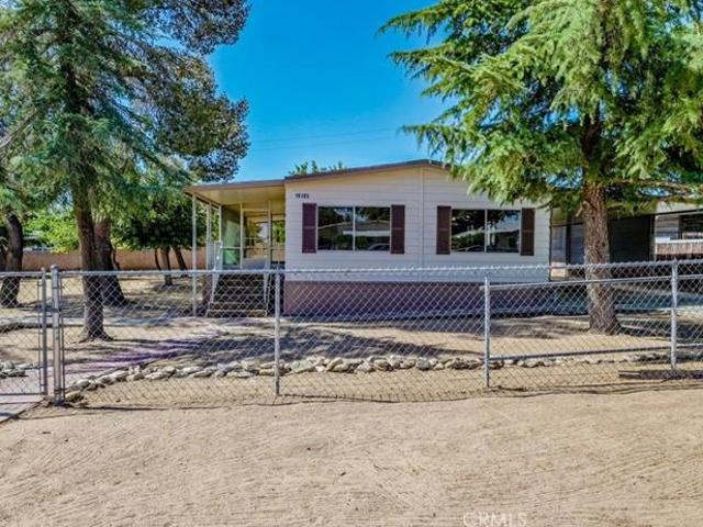 19185 Lindsay St, Hesperia, CA 92345