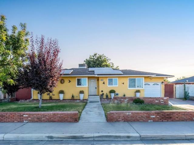 1918 N Weber Ave, Fresno, CA 93705