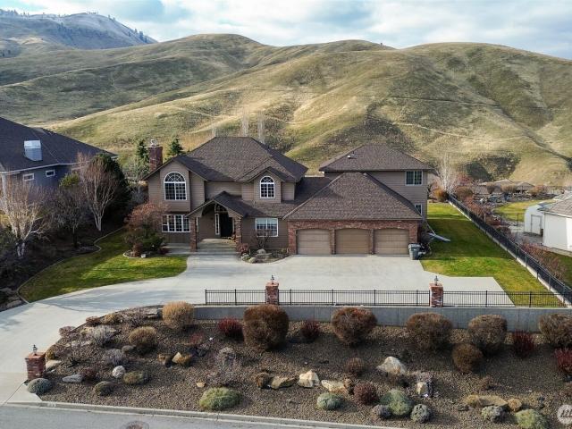 1918 Broadview, Wenatchee, WA 98801 | MLS #2473