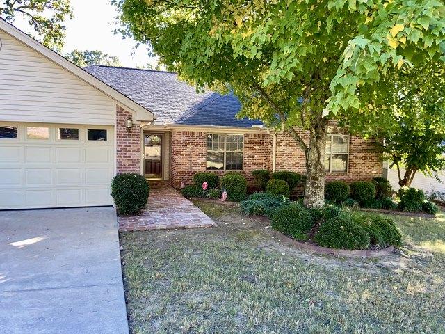 1918 Cherrybend Dr, Little Rock, AR 72211