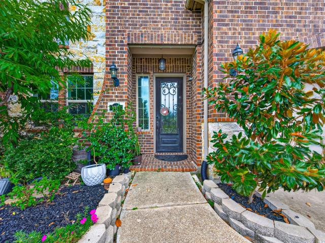 1918 Donna Temple Court