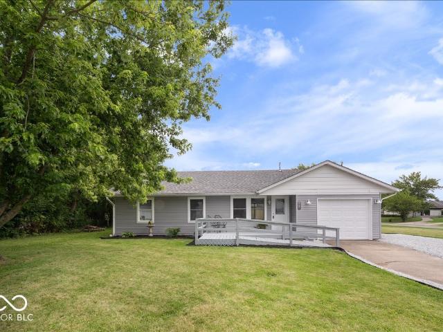 1918 W Balsam Court