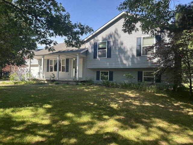 1918 43rd St, Allegan, MI 49010