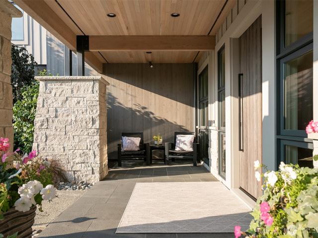 1918 94th Ave NE, Clyde Hill, WA 98004 | MLS #2483 | Compass