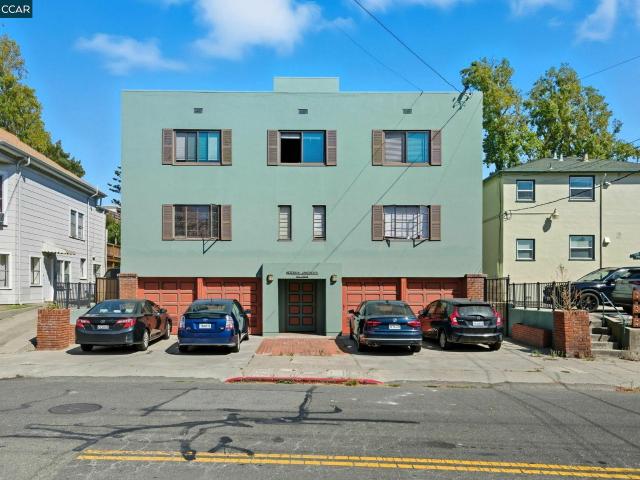 1919 Curtis St, Berkeley, CA 94702 | MLS #41112 | Compass