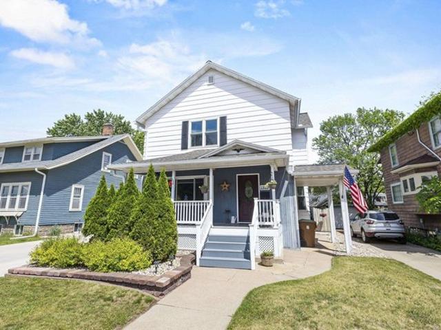 1919 Division St, Stevens Point, WI 54481