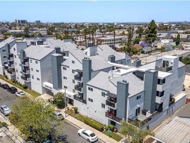1919 E Beverly Way, Long Beach, CA 90802