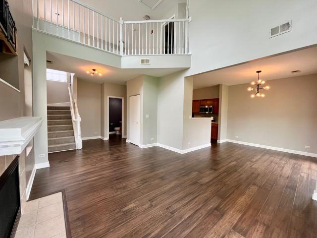 1919 Golden Gate Lane