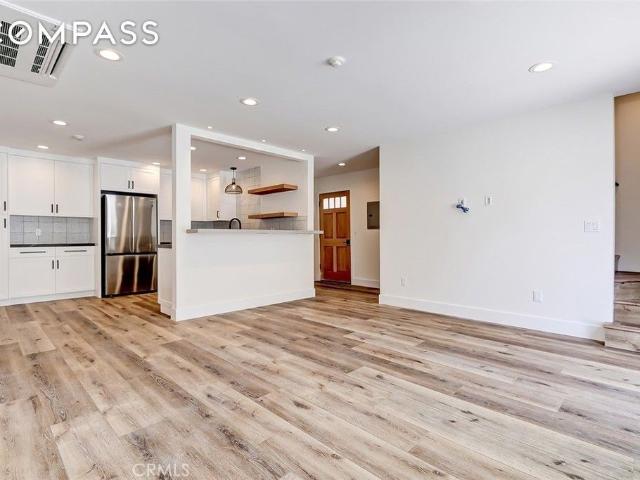 1919 Harriman Ln 3, Redondo Beach, CA