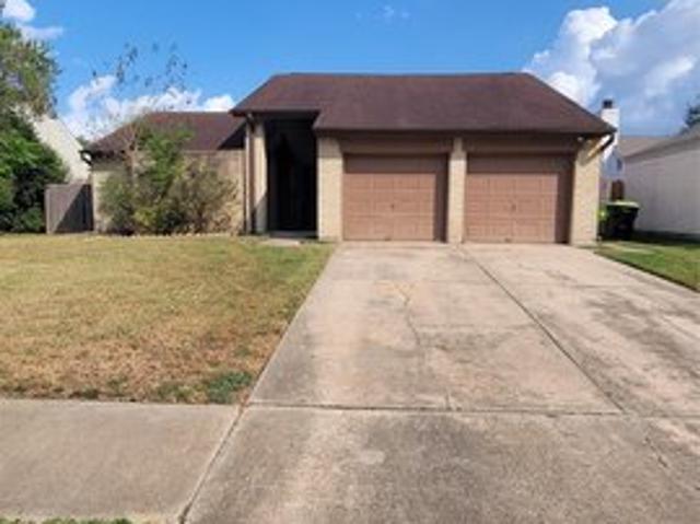 1919 Long Barrel Ln, Sugar Land, TX 77489