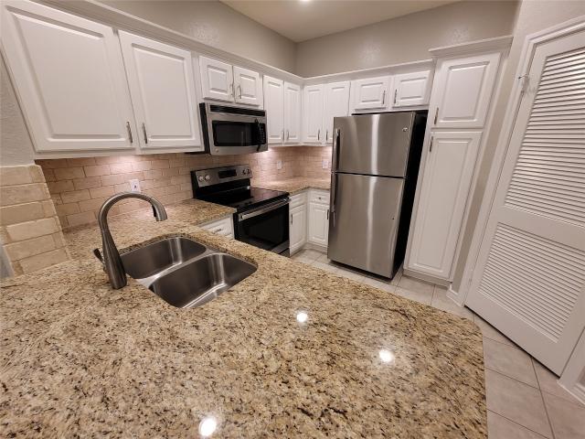 1919 Post Oak Park Dr, Unit 2207, Houston, TX 77027 | MLS #45433