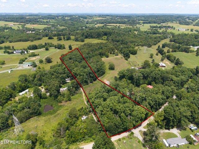 1919 Reagan Mill Rd, Maryville, TN 37803