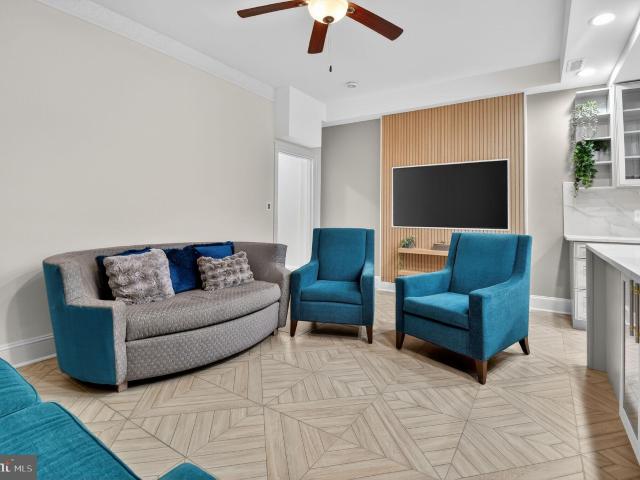 1919 19th St NW, Unit 302, Washington, DC 20009 | MLS #DCDC2254