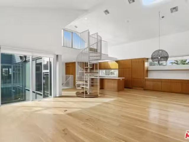 1919 4th St, B, Santa Monica, CA 90405