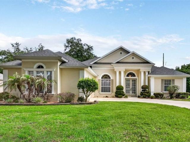 19103 Park Place Blvd, Eustis, FL 32736
