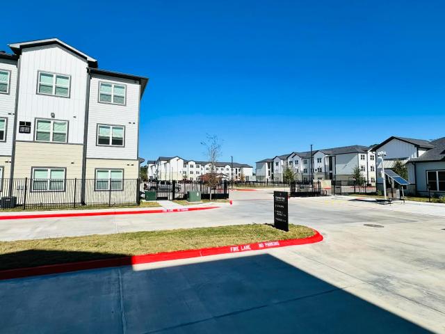 19100 Woodland Hills Drive B1
