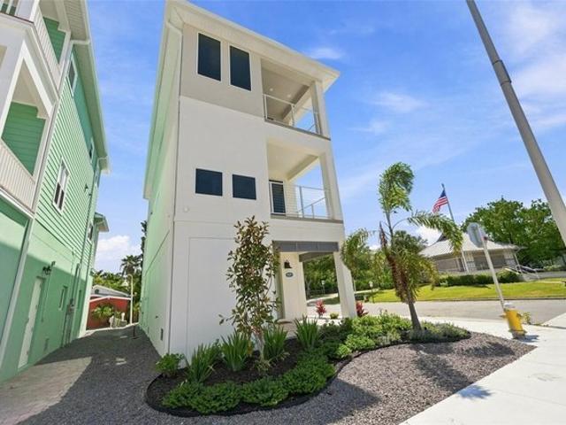 19101 Gulf Blvd, Indian Rocks Beach, FL 33785
