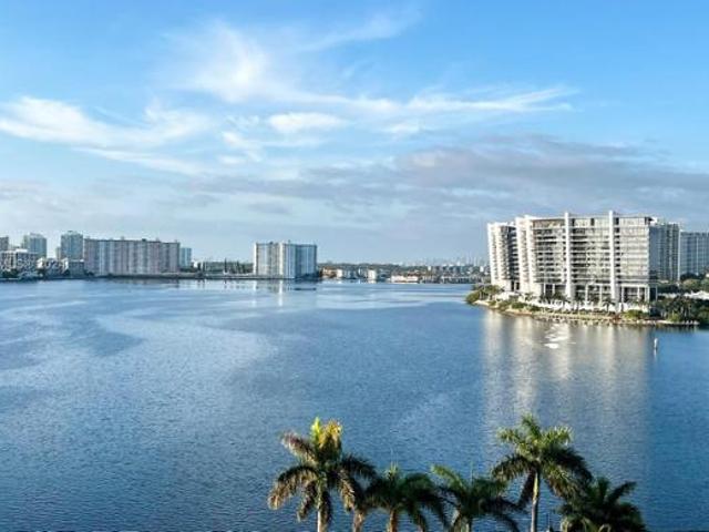 19101 Mystic Pointe Dr #1104, Aventura, FL 33180