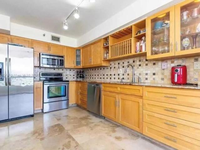 19101 SE Mystic Pointe Dr #2810 Aventura, FL 33180