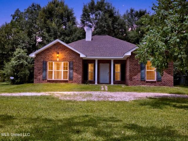 19102 W Honey Branch Rd, Saucier, MS 39574